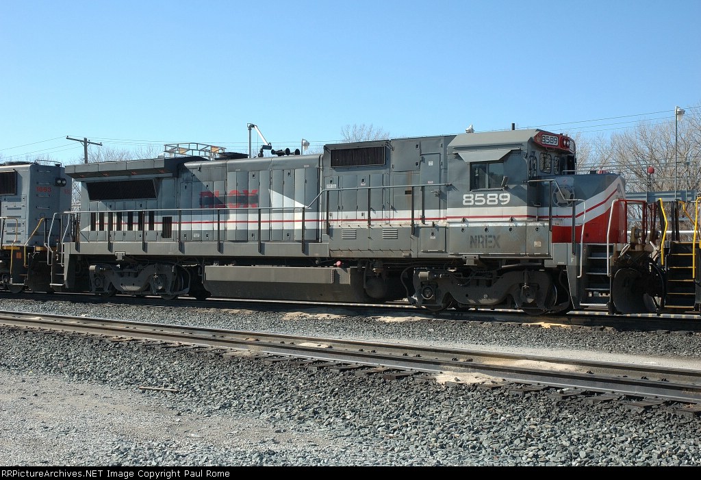 NREX 8589, GE B39-8, ex LMX, RCLX, at the KCS Knoche Yard